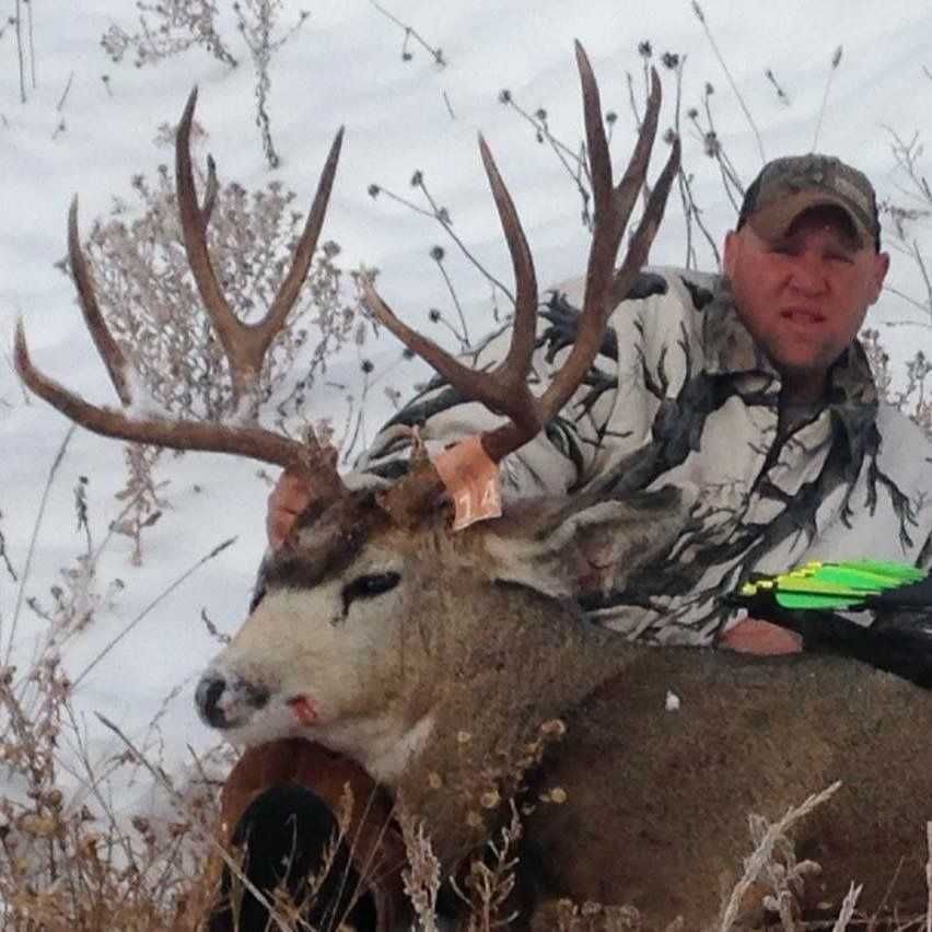Mule Deer and Whitetail deer hunting in North and South ... | Guidefitter