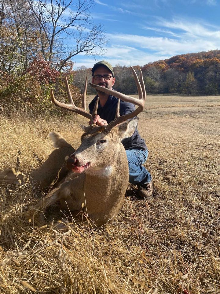 Whitetail Deer Hunting in Missouri, archery/crossbow rut... | Guidefitter