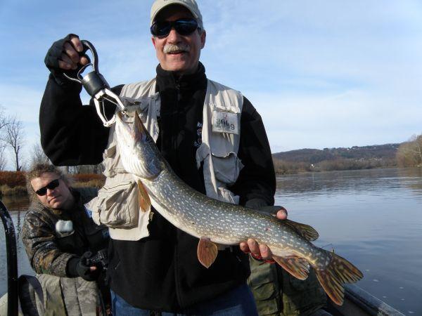L.D. Guide Service | Guidefitter
